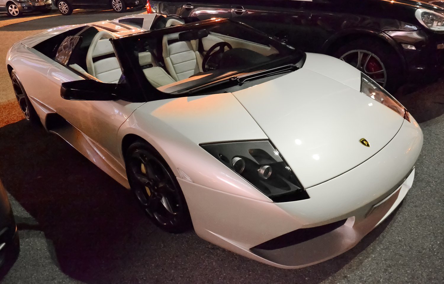 Lamborghini Murcielago technical specifications and fuel economy